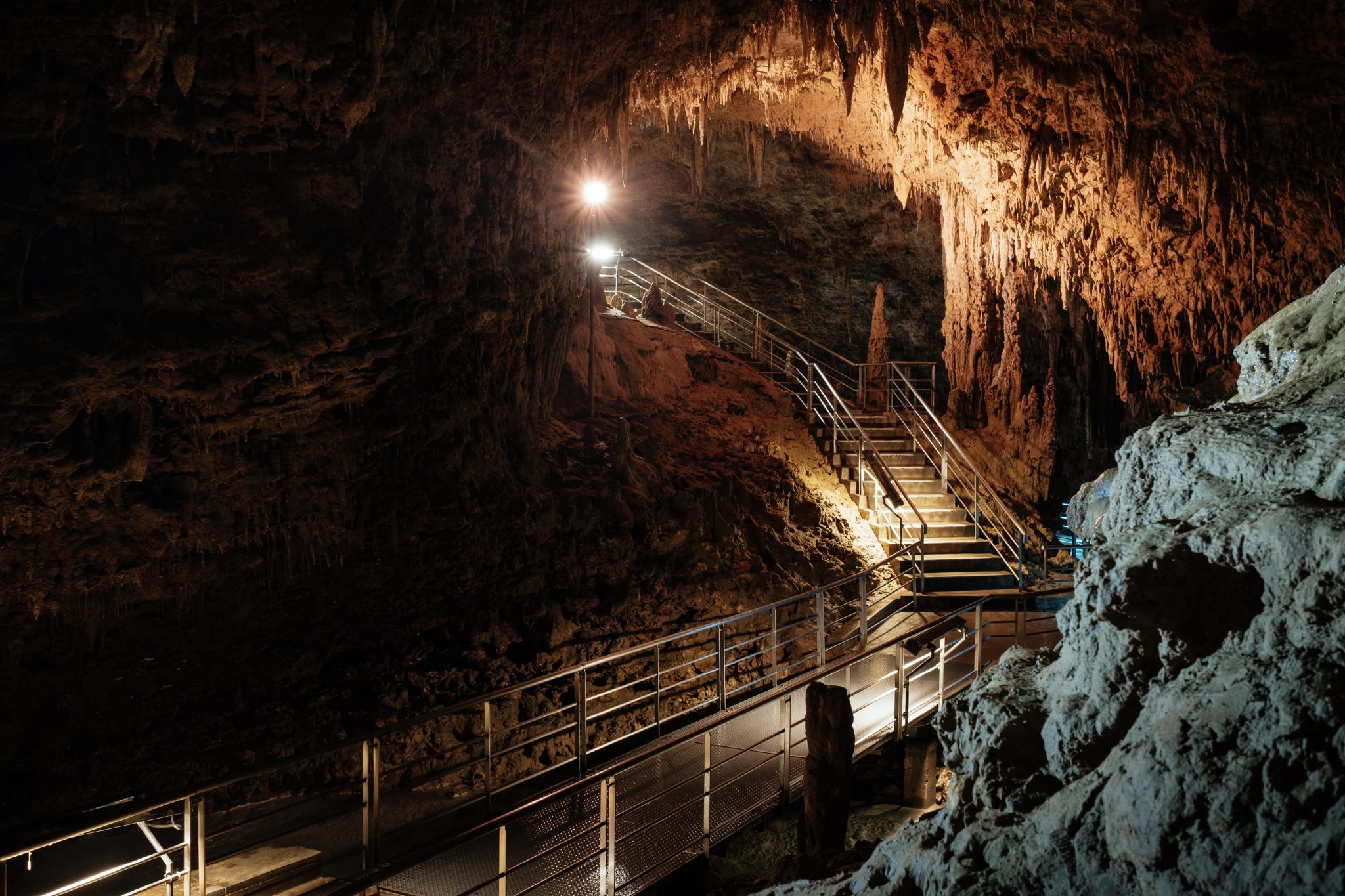 Peștera Ialomitei: Sfaturi pentru o vizită memorabilă